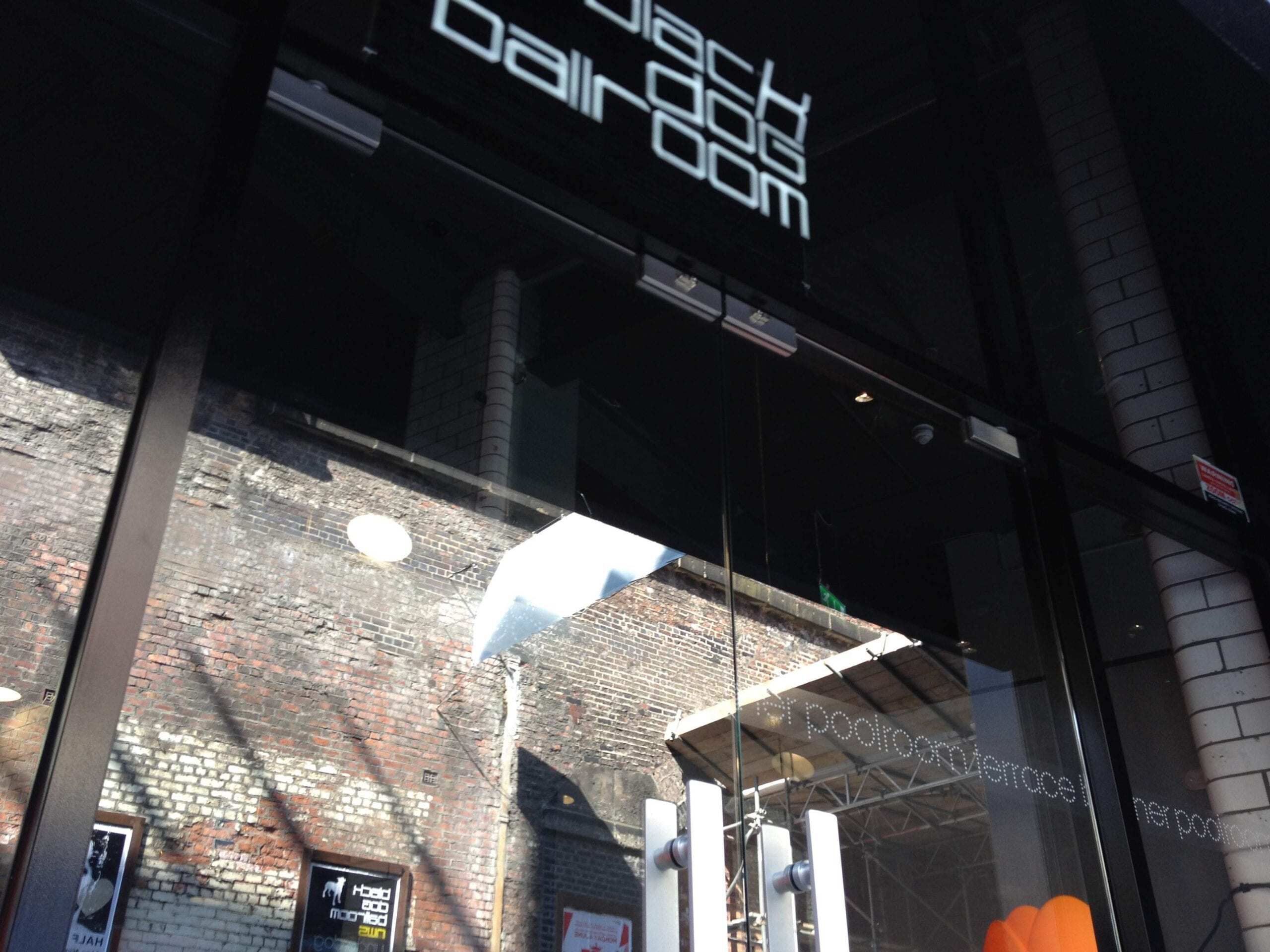 Frameless Glass Shop Fronts - Combat Doors Ltd